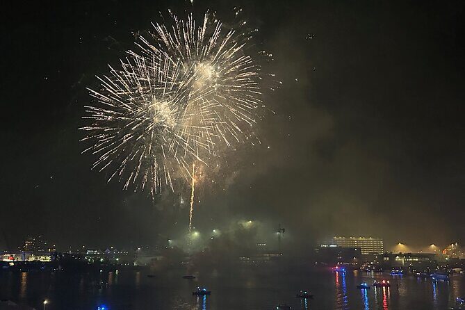 Miami July 4 Nightclub on Water with the Biscayne Bay Fireworks - The Experience: A Closer Look at the Cruise Itinerary