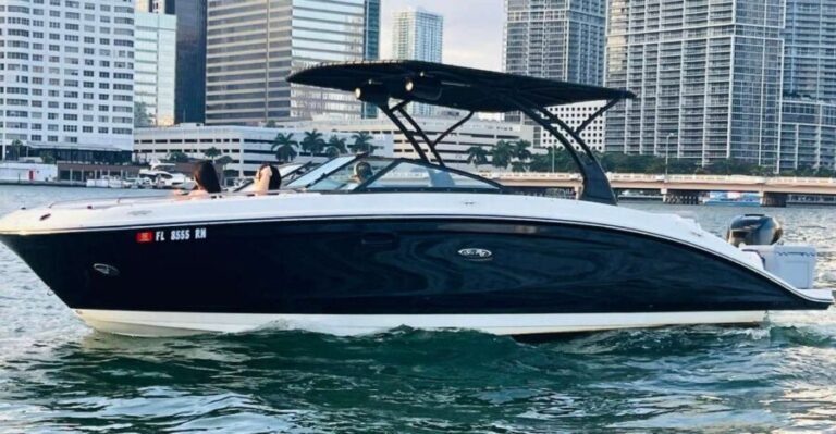 Miami: Private Guided Boat Tour with Champagne - The Breakdown of the Tour