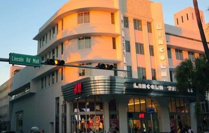 Miami: Private Little Havana Walking Tour with a Guide - A Closer Look at the Little Havana Tour
