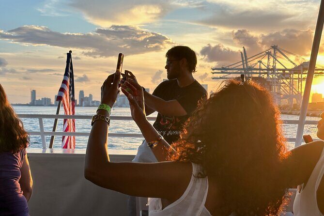 Miami Skyline and Biscayne Boat Party and Open Bar with Music - FAQs