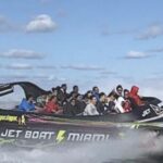 Miami Speed Boat South Beach & Hard Rock Meal at Bayside Marketplace - Meeting Points and Logistics