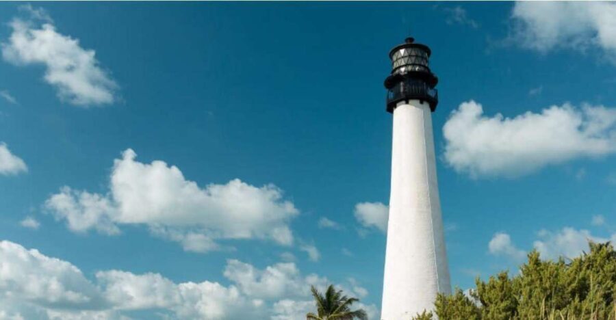 Miami: Visit to the Lighthouse - Key Biscayne - Brickell - Who Should Consider This Tour?