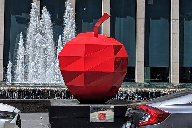 Midtown Manhattan Art and Architecture Walking Tour - From Commercial to Corporate: Midtowns Architectural Shift