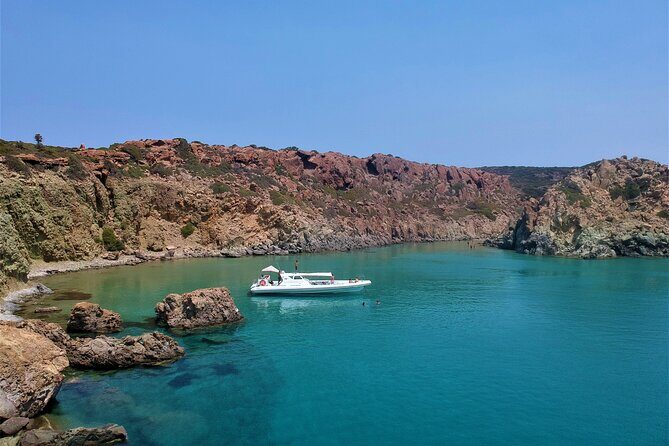 Milos: Half-Day Speedboat Cruise to Kleftiko with snorkeling tour - The Experience on Board