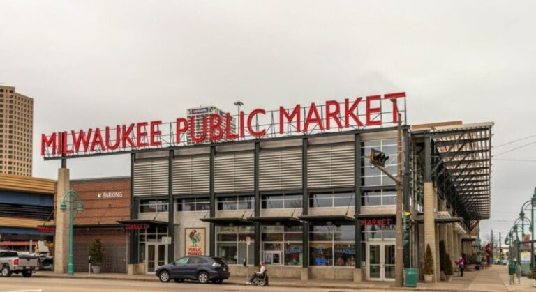 Milwaukee Marvels: A 2-Hour Private Tour - The Sum Up