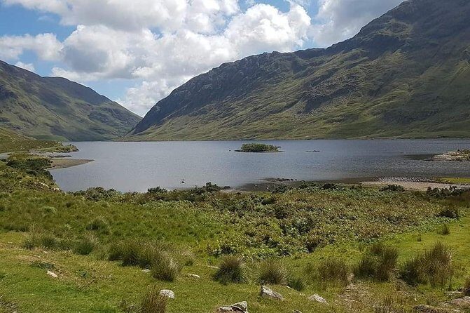 Minibus hire galway Ireland - Practical Aspects & Value