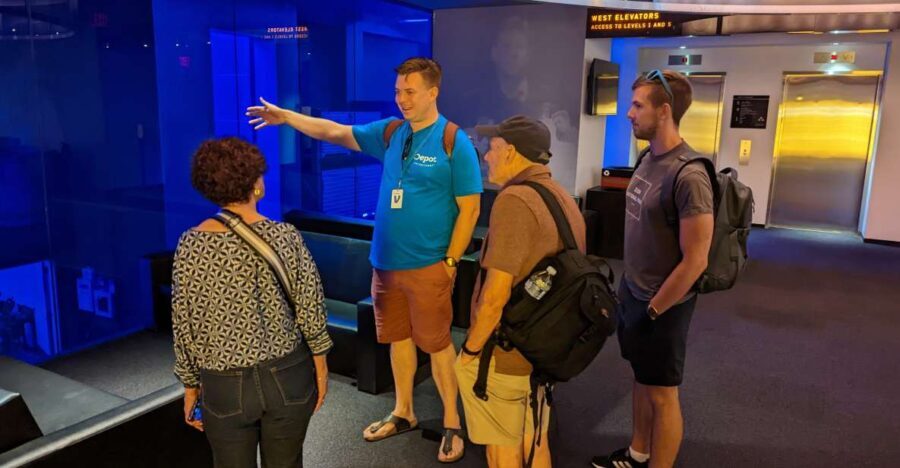 Minneapolis: Complete Walking Tour - Authentic Experiences and Guide Highlights