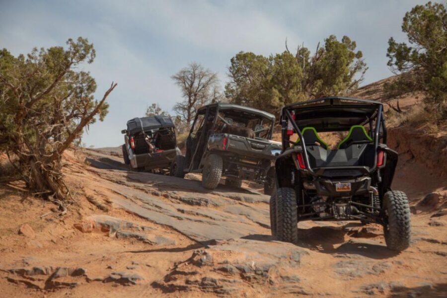 Moab: Self-Driven Guided Sunset UTV Tour to Fins N Things - A Closer Look at Each Stop