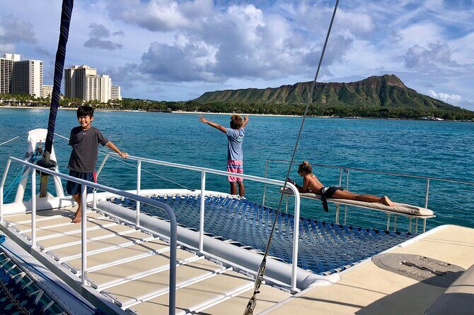 Moanas SwimnSail Cocktail Cruise Along the Waikiki Coast - Detailed Breakdown of the Itinerary