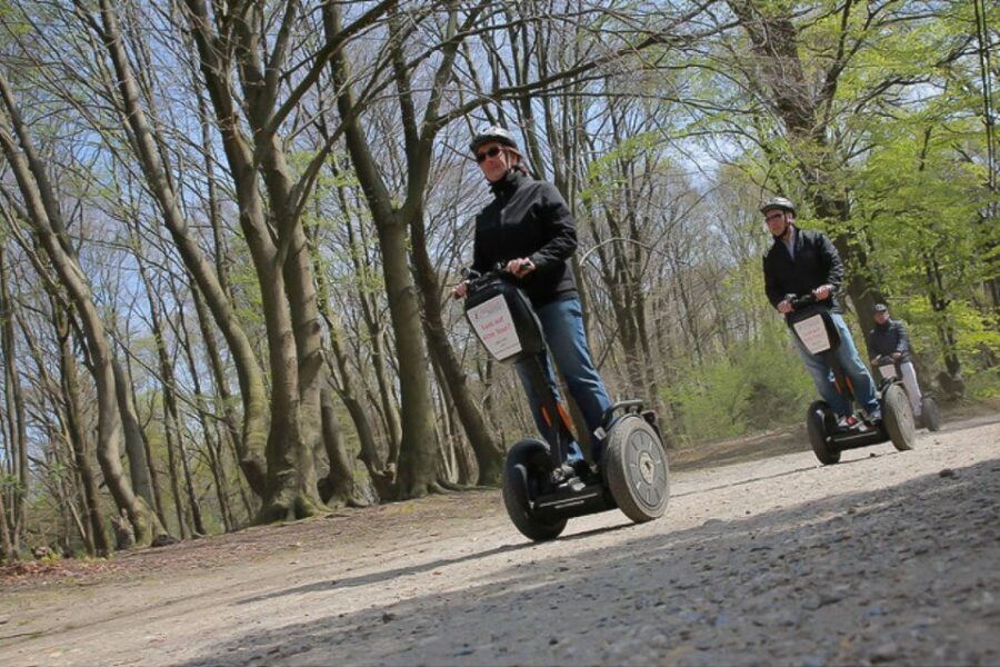 Mönchengladbach: Castles Of Niederrhein Guided Segway Tour - The Stops: Castles, Parks, and a River