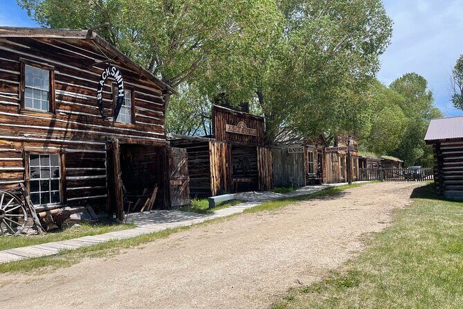 Montana Old West Ghost Towns Private VIP Tour - From West Yellowstone MT - Who Should Consider This Tour?