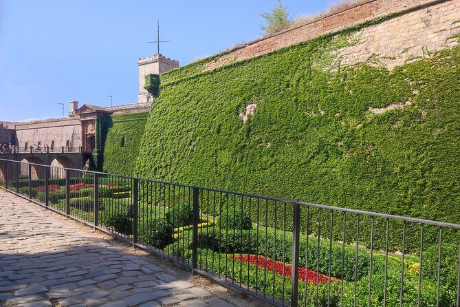 Montjuic Castle Admission Ticket in Barcelona - The Itinerary: What Does the Visit Include?