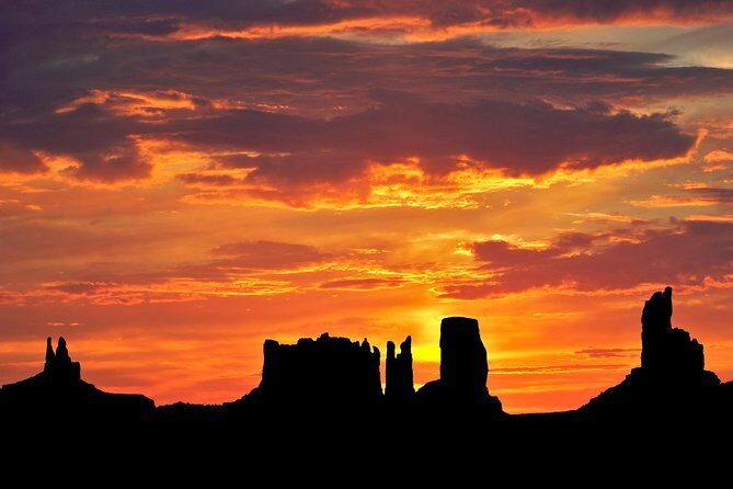 Monument Valley/Navajo Indian Reservation from Sedona/Flagstaff - First Stop: Monument Valley Tribal Park