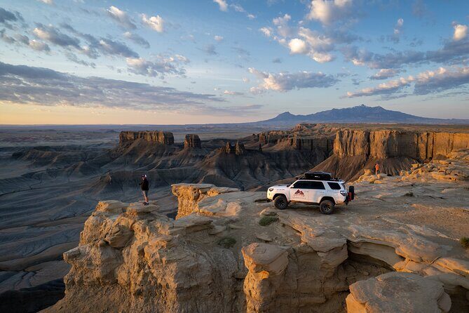 Moonscape Overlook and Factory Butte Offroad Tour - Who Will Appreciate This Tour Most?
