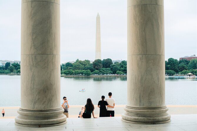 Morning Cherry Blossom Bus Tour with Washington Monument Ticket - Guides, Logistics, and Group Dynamics