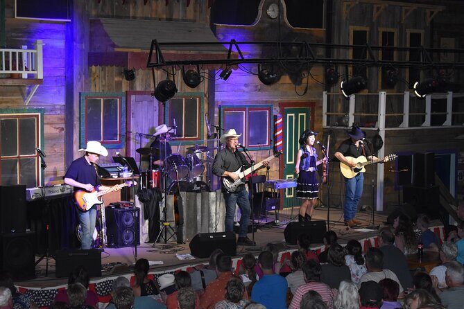 Mount Rushmore and Black Hills Tour with Two Meals and a Music Variety Show - Scenic Drive along Iron Mountain Road