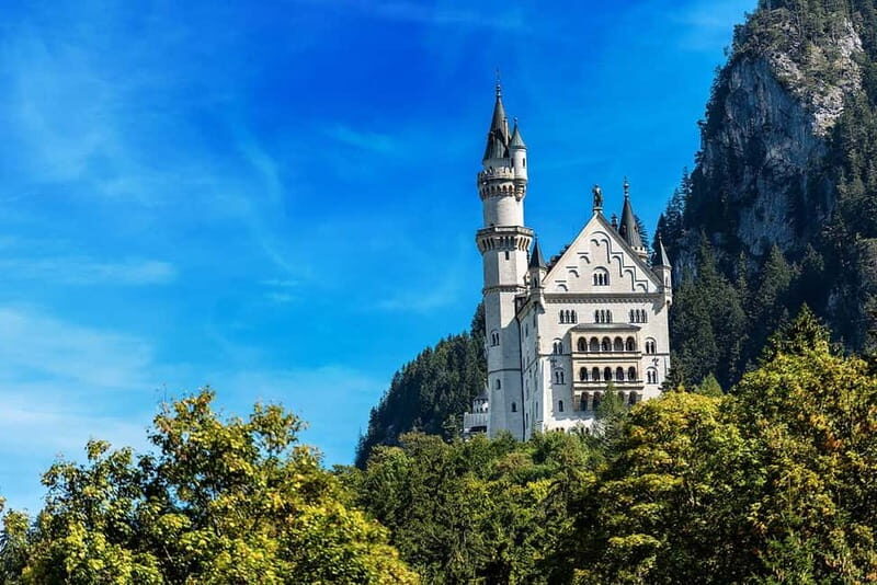 Munich: Neuschwanstein & Linderhof Private Tour & Lunch - Why This Tour Is Great Value