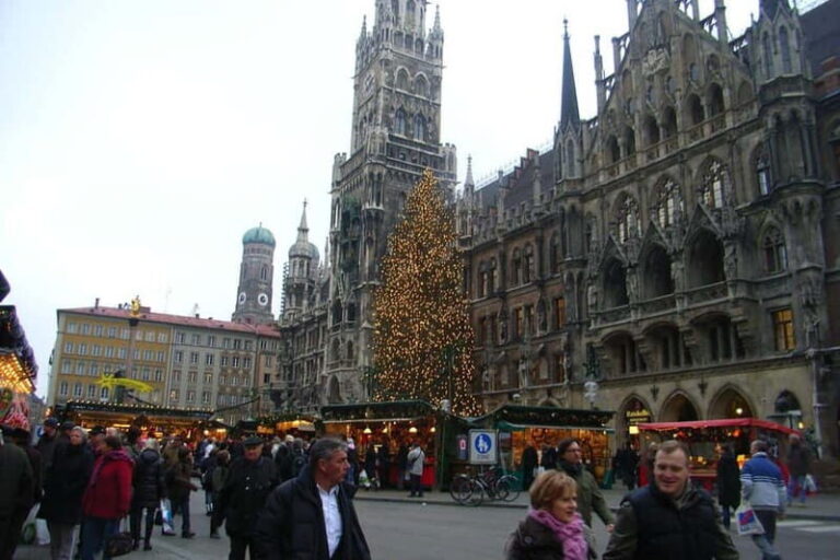 Munich: Private Christmas Market Tour - Sampling the Seasonal Delights