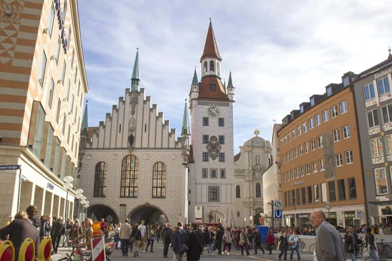 Munich: Private Highlights Tour by Car - Private Tour Guide - What Makes This Tour Stand Out?