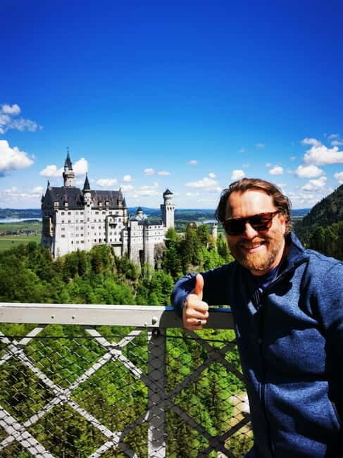 Munich: Private Neuschwanstein & Linderhof Castle Day Trip - Reutte in Austria: The Lunch Stop