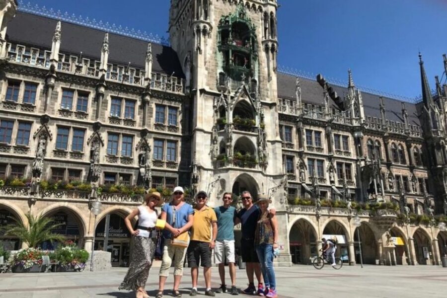 Munich : Private Walking Tour with A Guide (Private tour) - In-Depth Breakdown of the Itinerary