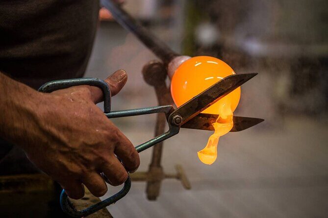 Murano & Burano Islands Tour with Glass-blowing Factory Visit - Who Should Consider This Tour?
