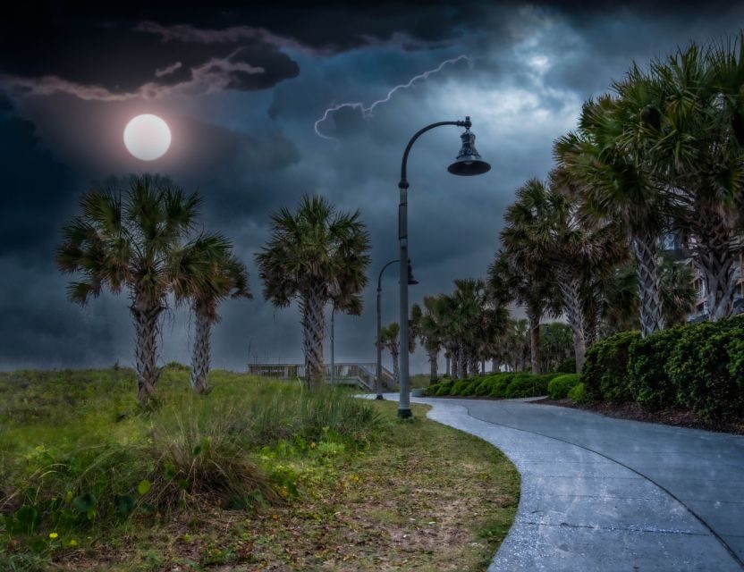 Myrtle Beach: Ghosts and Pirates Haunted City Walking Tour - The Guides and Their Stories