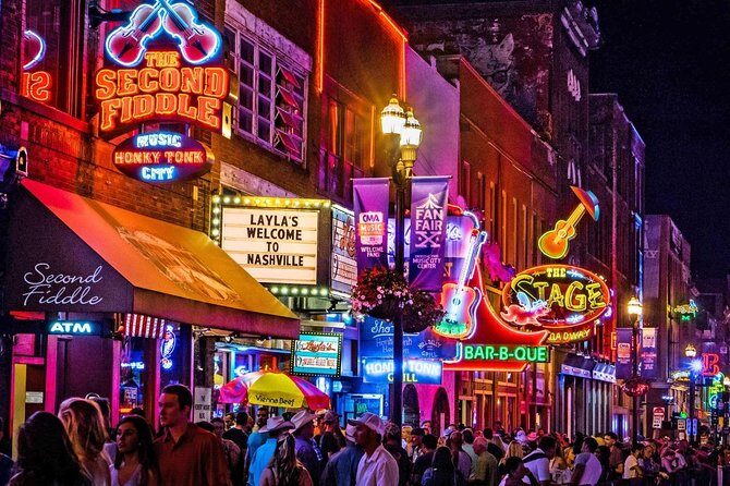 Nashville All-Inclusive Nighttime Pub Crawl with Moonshine, Cocktails, and Beer - Authenticity and Atmosphere