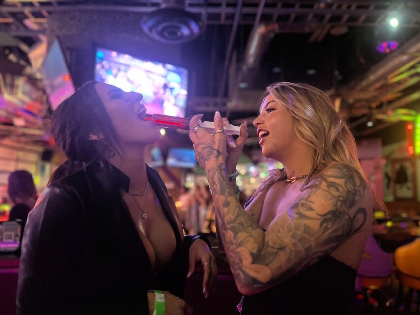 Nashville Bar Crawl: Guided Pub Crawl with Drinks Discounts - What’s Included and What’s Not