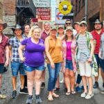Nashville: Drinkers & Thinkers Pub Crawl - Live Music and Local Vibes