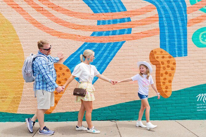 Nashville Mural Photowalk Tour with Professional Photographer - Frequently Asked Questions