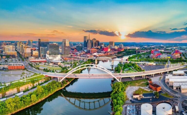 Nashville: Murder in Music City Walking Tour - Authentic Experiences: What Travelers Say