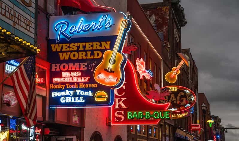 Nashville: Music History and Moonshine Pub Crawl - The Pros of This Tour
