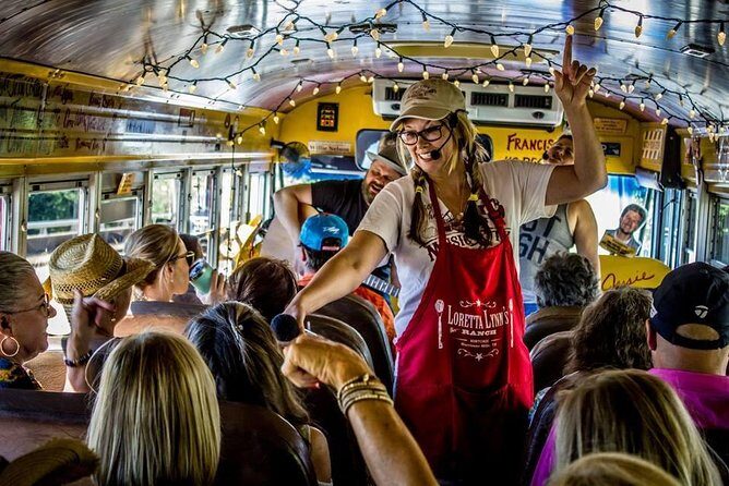 Nashville Rollin Jamboree Comedy & Country Music Sing-Along Tour - What to Expect and Tips for Visitors
