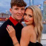 Nashville: Romantic Couples Photoshoot with Champagne - What Makes This Photoshoot Stand Out?