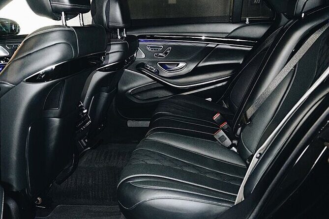 Nashville Round Trip Chauffeur Driven Transport by Executive Sedan - The Experience & What to Expect