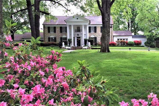 Nashville to Memphis Daytrip with Graceland VIP Tour and Sun Studio Admission - The Sum Up