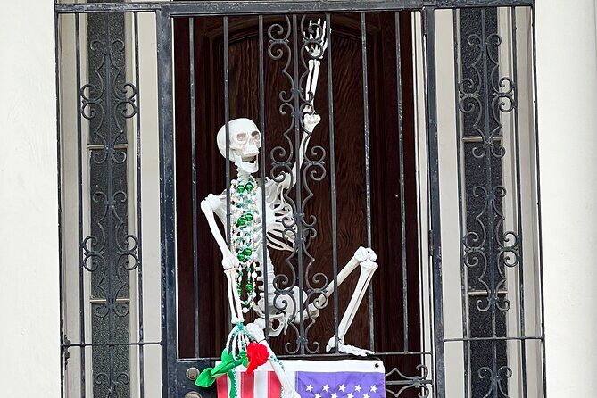 New Orleans Garden District Ghost Walk - Key Points