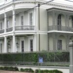 New Orleans Homes of the Rich and Famous Tour of the Garden District - Practical Details and Tips