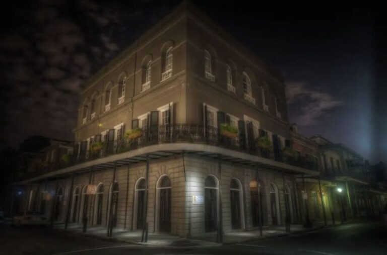 New Orleans: Killers and Thrillers Walking Tour - The Itinerary: What to Expect