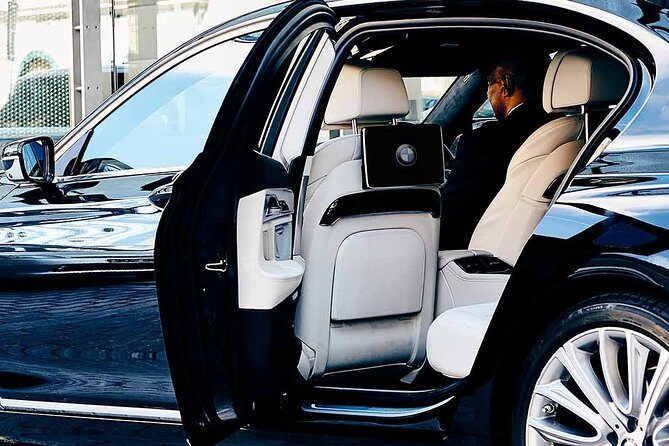 New York Airport Luxury Transfer : Newark Airport to New York City - The Details of the Journey