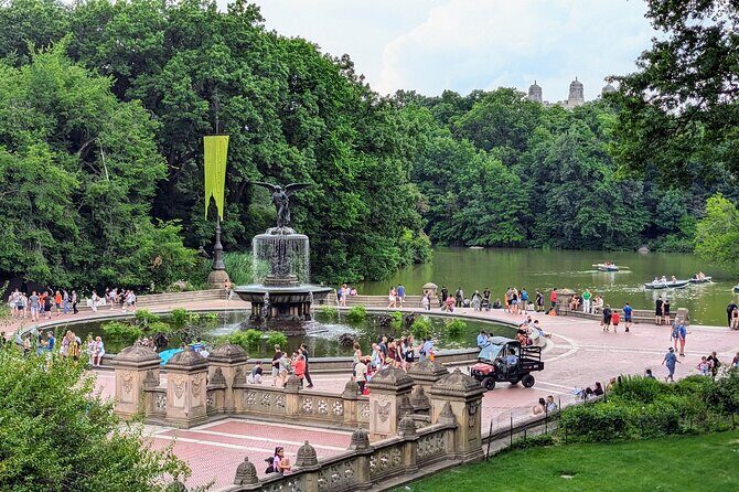 New York Central Park Scavenger Hunt Walking Tour and Game - Navigating the Pinnacle Spots of Central Park