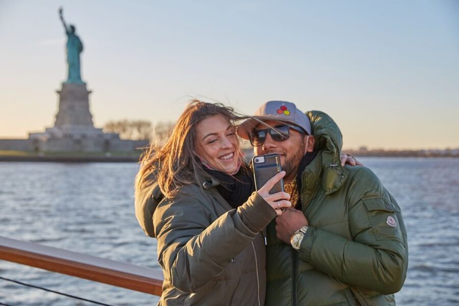 New York City: Champagne and Cheese Pairing Cruise - The Value of the Experience