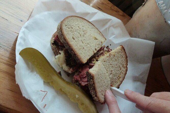 New York City: Hell's Kitchen/Midtown Food On Foot Guided Tour - Why This Tour Stands Out