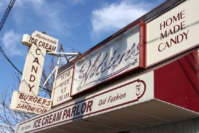New York City The Sopranos Iconic Locations Bus Tour - FAQs