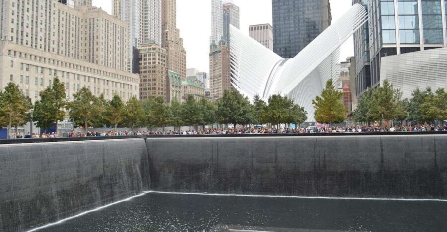 New York City: Wall Street and 9/11 Memorial Walking Tour - Why This Tour Stands Out