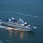 New York Father's Day Dinner Buffet Cruise - Dining Experience and Drinks