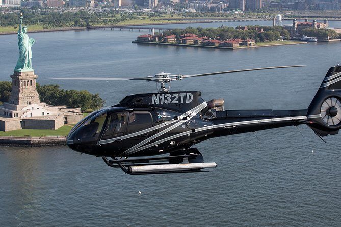 New York Helicopter Tour: Ultimate Manhattan Sightseeing - An In-Depth Look at the Tour Experience