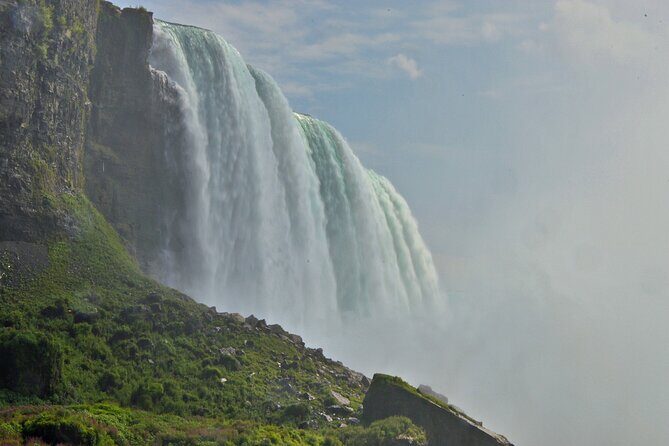 Niagara Falls Day Trip by Air includes Maid of the Mist Seasonal - What Travelers Say and Why It Matters