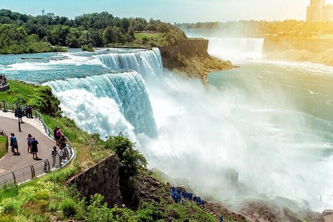Niagara Falls, Ottawa, Montreal, Quebec City 7-day Tour - Transportation & Group Size